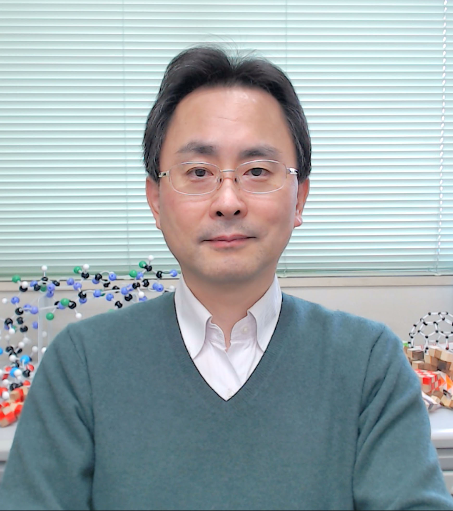 公募研究 | 令和3年〜7年度 学術変革領域研究A 「超越分子システム」